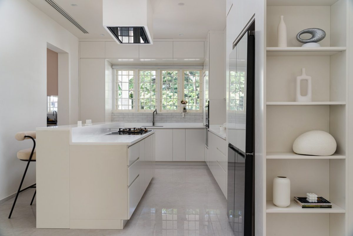 This Modern Minimal House Fosters a Sense of Calmness and Harmony | Dematrix Architects