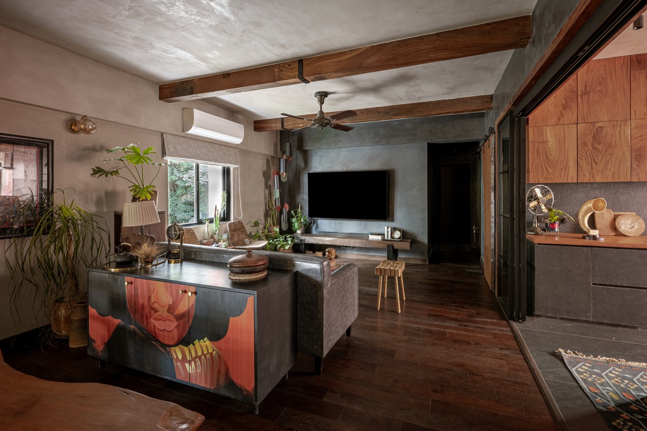 This Rustic Interior Style Apartment Reimagines As A Tranquil Retreat ...