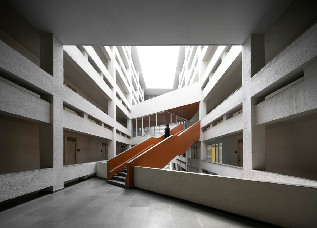 This Student Housing Redefines Traditional Dormitory Typology | MO-OF