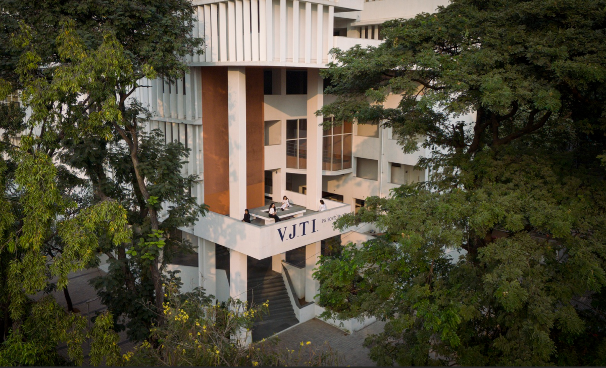 This Student Housing Redefines Traditional Dormitory Typology | MO-OF