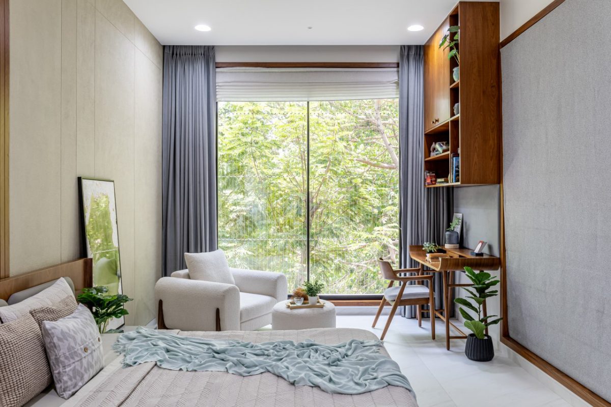 A Vastu Home Design That Blends Tradition & Elegant Minimalism | Pavan ...