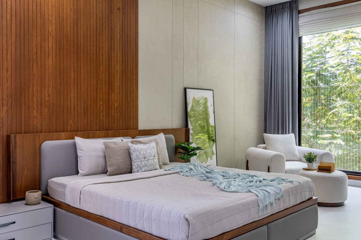 A Vastu Home Design That Blends Tradition & Elegant Minimalism | Pavan ...