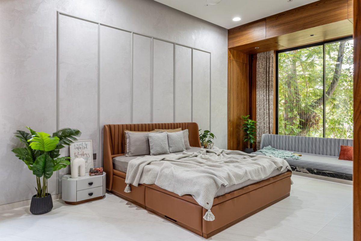 A Vastu Home Design That Blends Tradition & Elegant Minimalism | Pavan ...