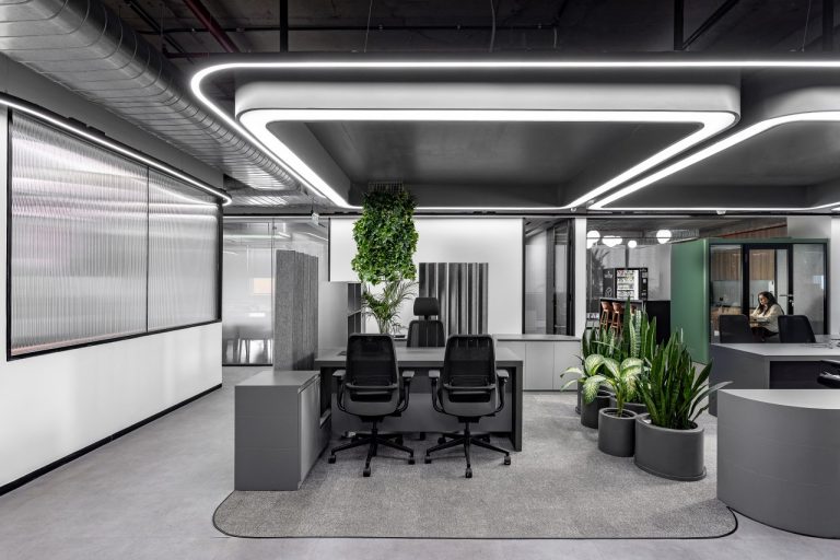 This Biophilia Interior Design Transforms Into A Modern, Nature ...