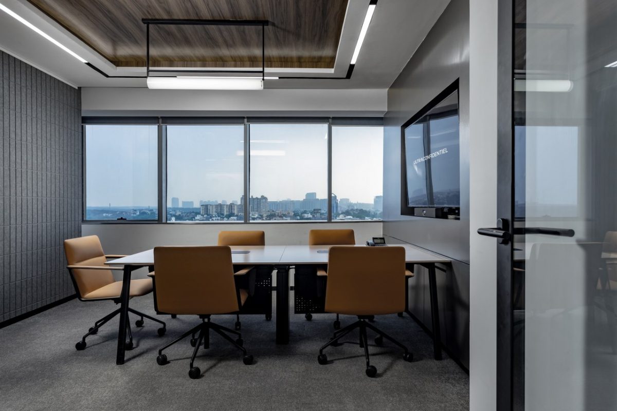 This Biophilia Interior Design Transforms Into A Modern, Nature ...