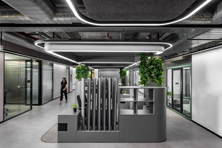 This Biophilia Interior Design Transforms Into A Modern, Nature ...