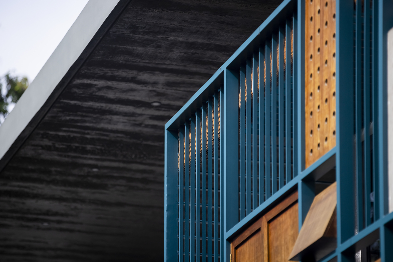 The Kerala House Design Is Resilient to Floods and Rooted in Simplicity ...