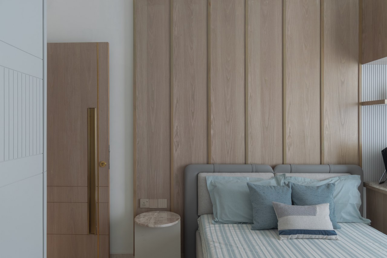 This Simple Design Interior Seamlessly Blends Modern Minimalism With ...