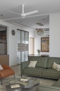 This Simple Design Interior Seamlessly Blends Modern Minimalism With ...