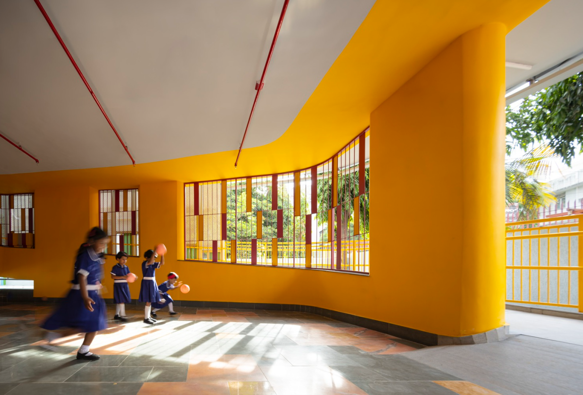 This Mumbai-School Fosters Exploration With Colorful Interior Designs ...