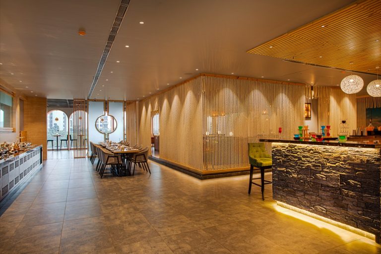 This Contemporary Restaurant Design Elevates Your Dining Experience ...