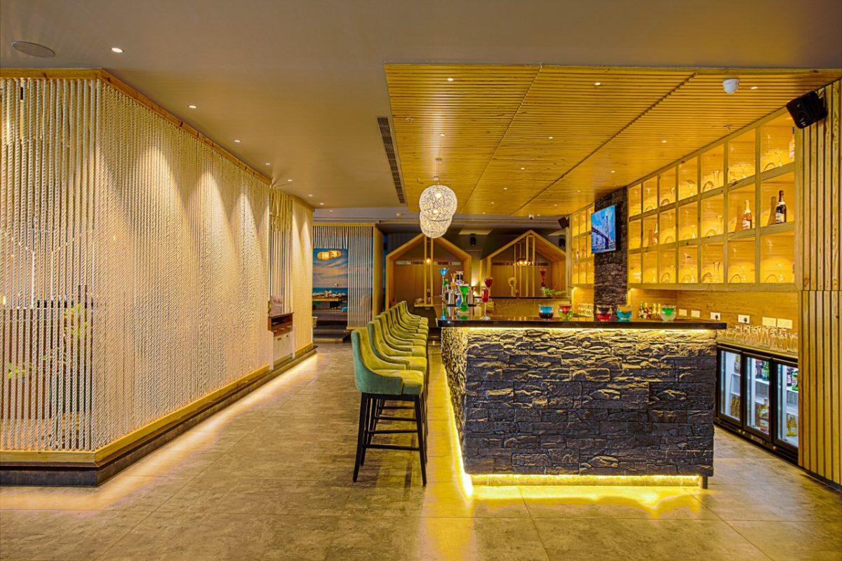 This Contemporary Restaurant Design Elevates Your Dining Experience ...