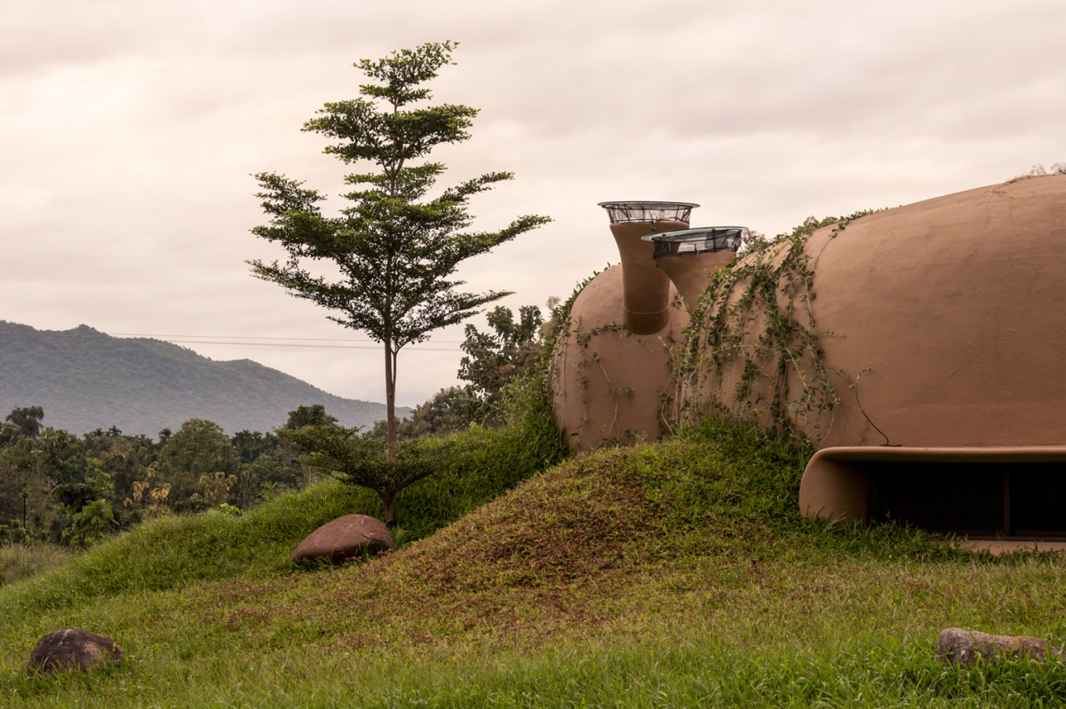 This Earthen Architecture Embraces Surrounding Verdant Landscape ...