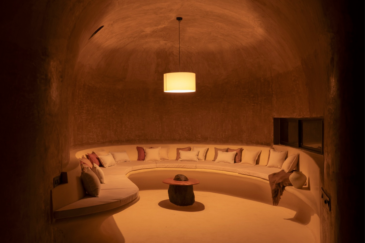 This Earthen Architecture Embraces Surrounding Verdant Landscape ...