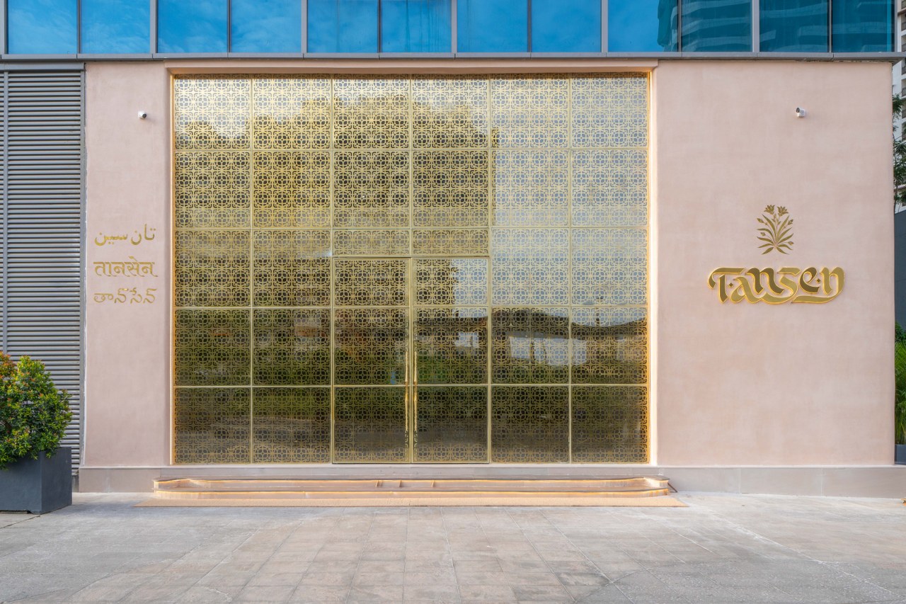 This Modern Restaurant Interior Design Becomes A Culinary Landmark ...