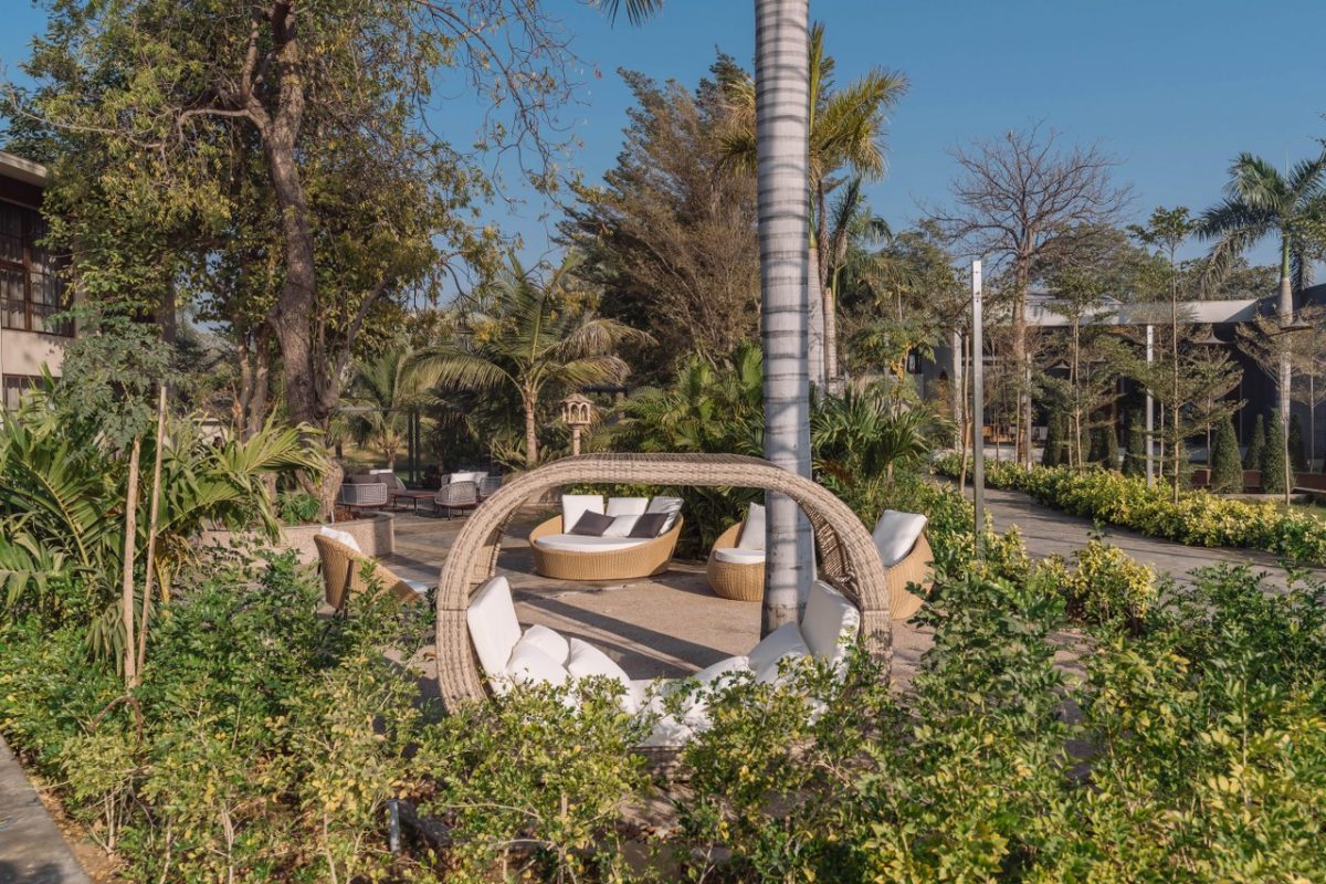 This Pavilion House Crafts a Dual-Purpose Space | UA Lab (Urban ...