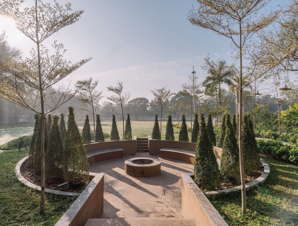 This Pavilion House Crafts a Dual-Purpose Space | UA Lab (Urban ...