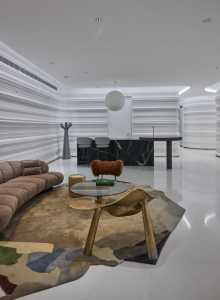 This Showroom Interior Design Transcends The Traditional Furniture ...