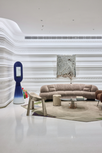 This Showroom Interior Design Transcends The Traditional Furniture ...