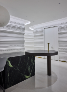 This Showroom Interior Design Transcends The Traditional Furniture ...
