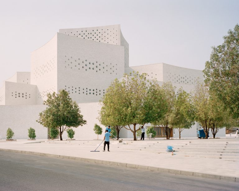 This Temple Architecture Design is a Spiritual Sanctuary | Serie Architects