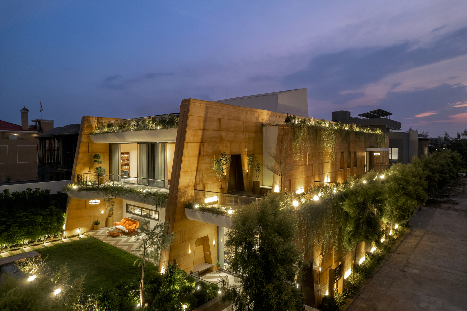 The Design Asserts Monumental Architecture Facade Celebrating Solidity ...