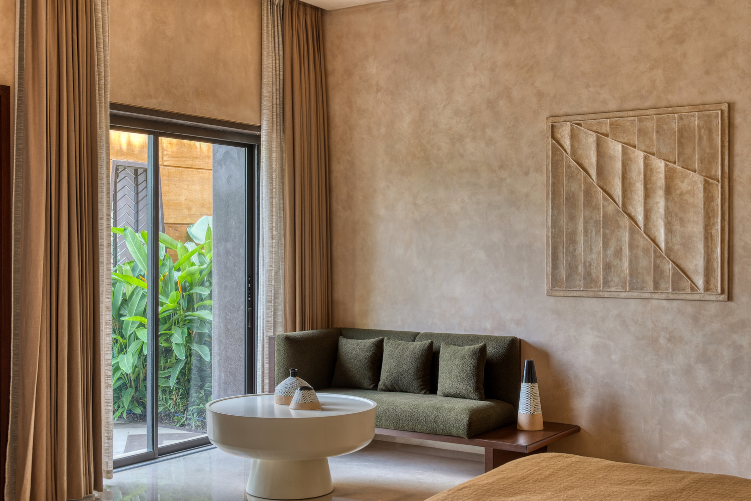 The Design Asserts Monumental Architecture Facade Celebrating Solidity ...