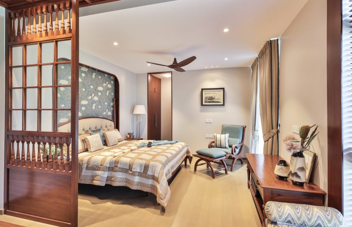 The Interior Of This British Colonial Design Meets Contemporary ...