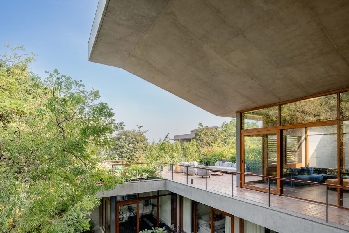 This Contemporary Indian House Design Enhances Connectivity Through ...