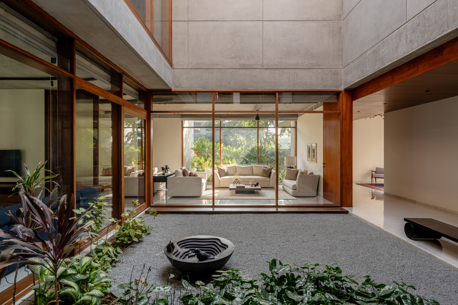 This Contemporary Indian House Design Enhances Connectivity Through ...