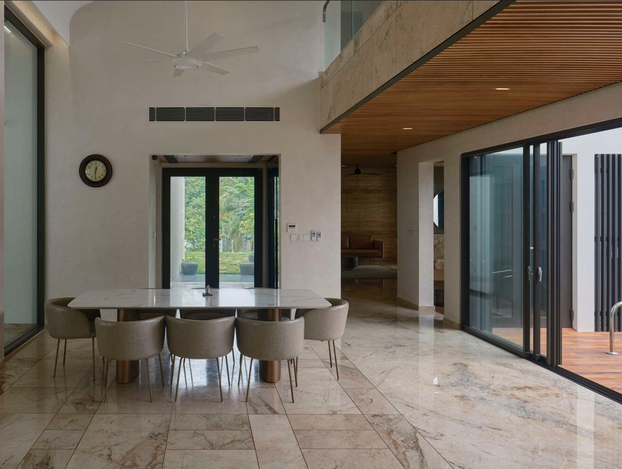 This Elevated House Design Embraces The Natural Contours of ...