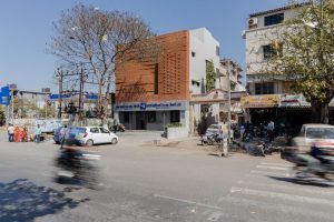 The Facade Of A Building Redefines Commercial Architecture In Surat ...