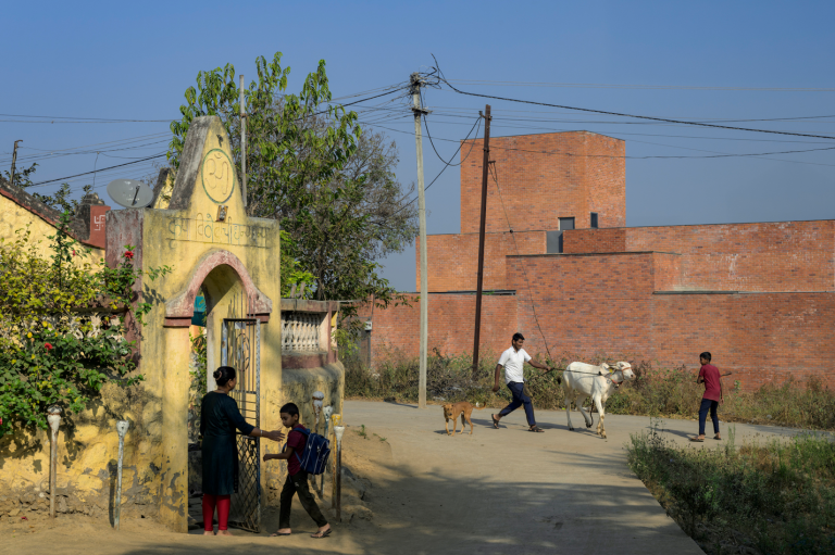 Inspired From Local Architecture, This Home Reconnects With Timeless ...