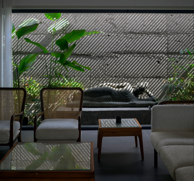 Inspired From Local Architecture, This Home Reconnects With Timeless ...