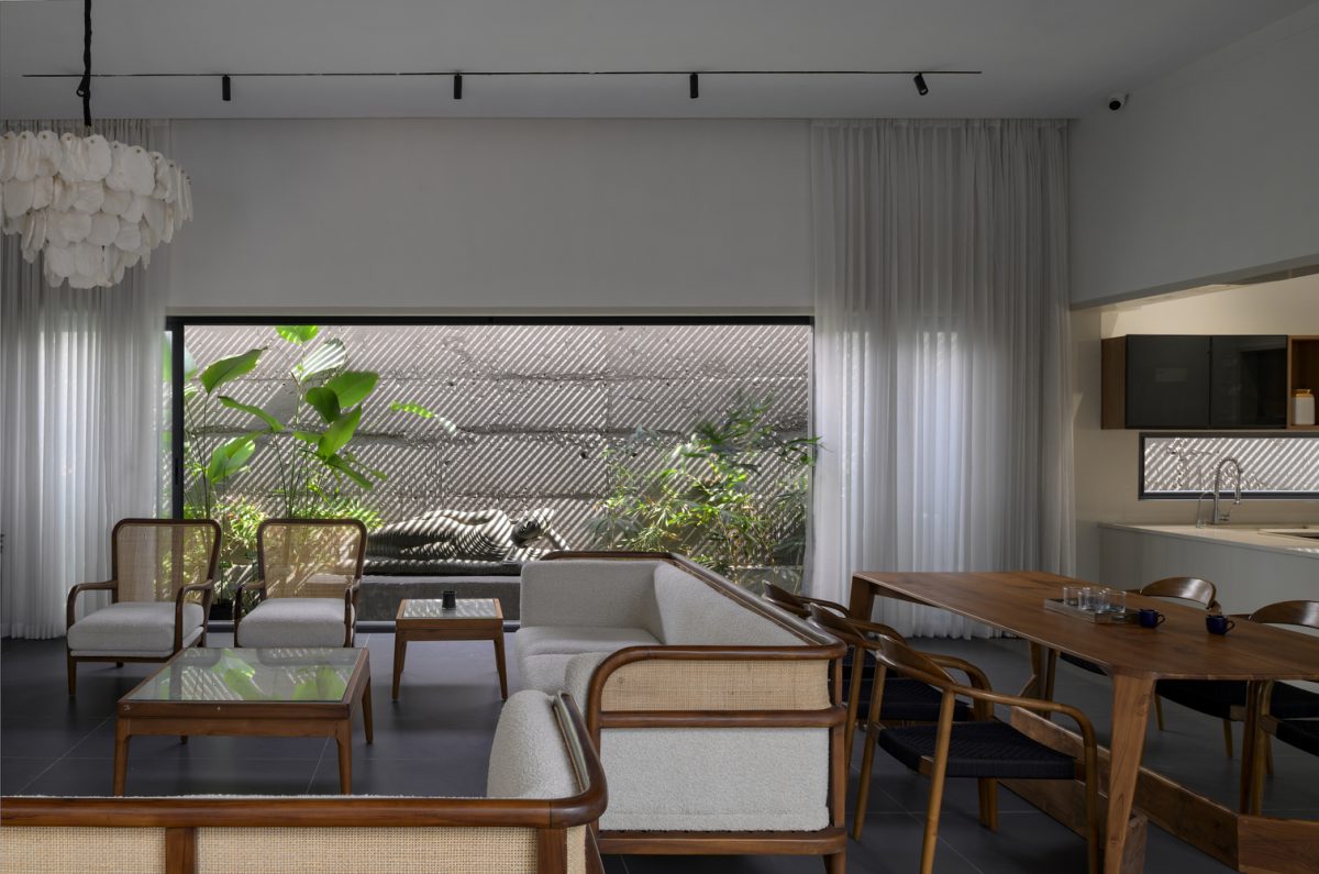 Inspired From Local Architecture, This Home Reconnects With Timeless ...