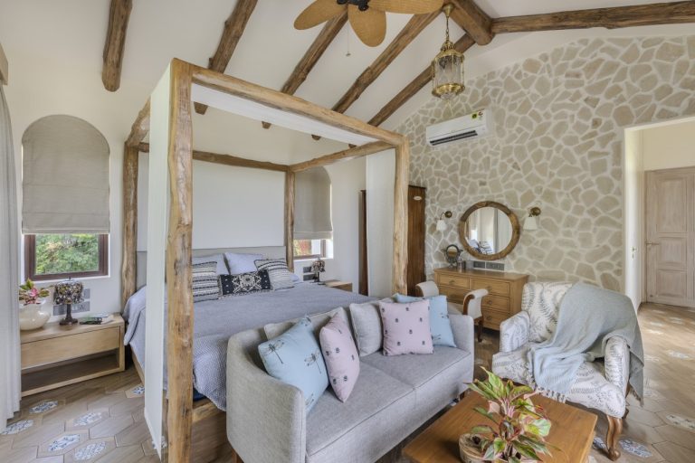 15 Astonishing Master Suite Design Ideas