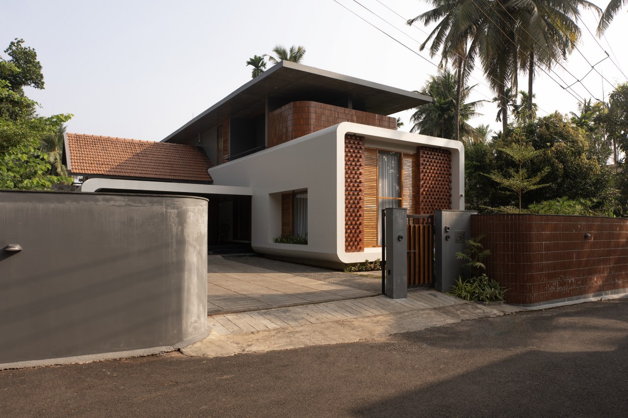 Ayat, A Modern House Design In Kerala Is Centered On The Concept Of An ...