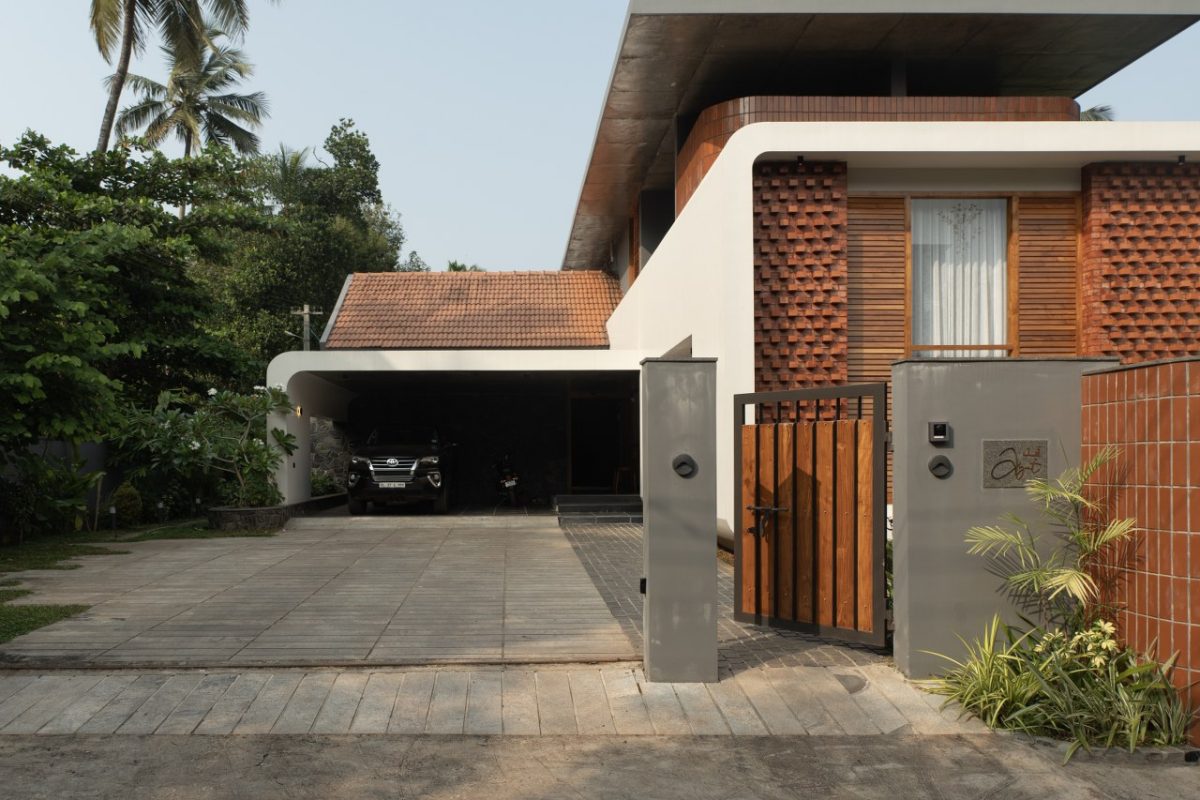 Ayat, A Modern House Design In Kerala Is Centered On The Concept Of An ...