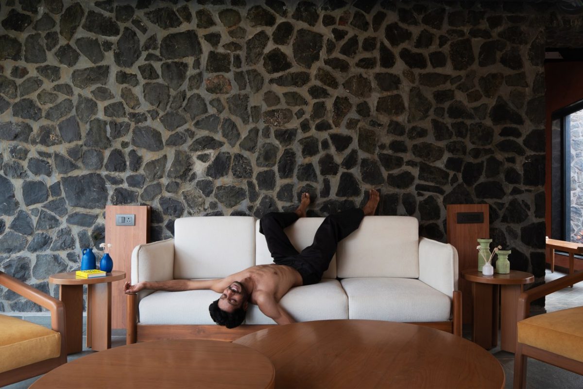 Organic Modern Style Defines This Serene Retreat for a Post-Pandemic ...