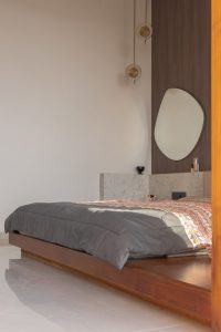 This Simple Home Interior Design Seamlessly Connects Indoors And ...