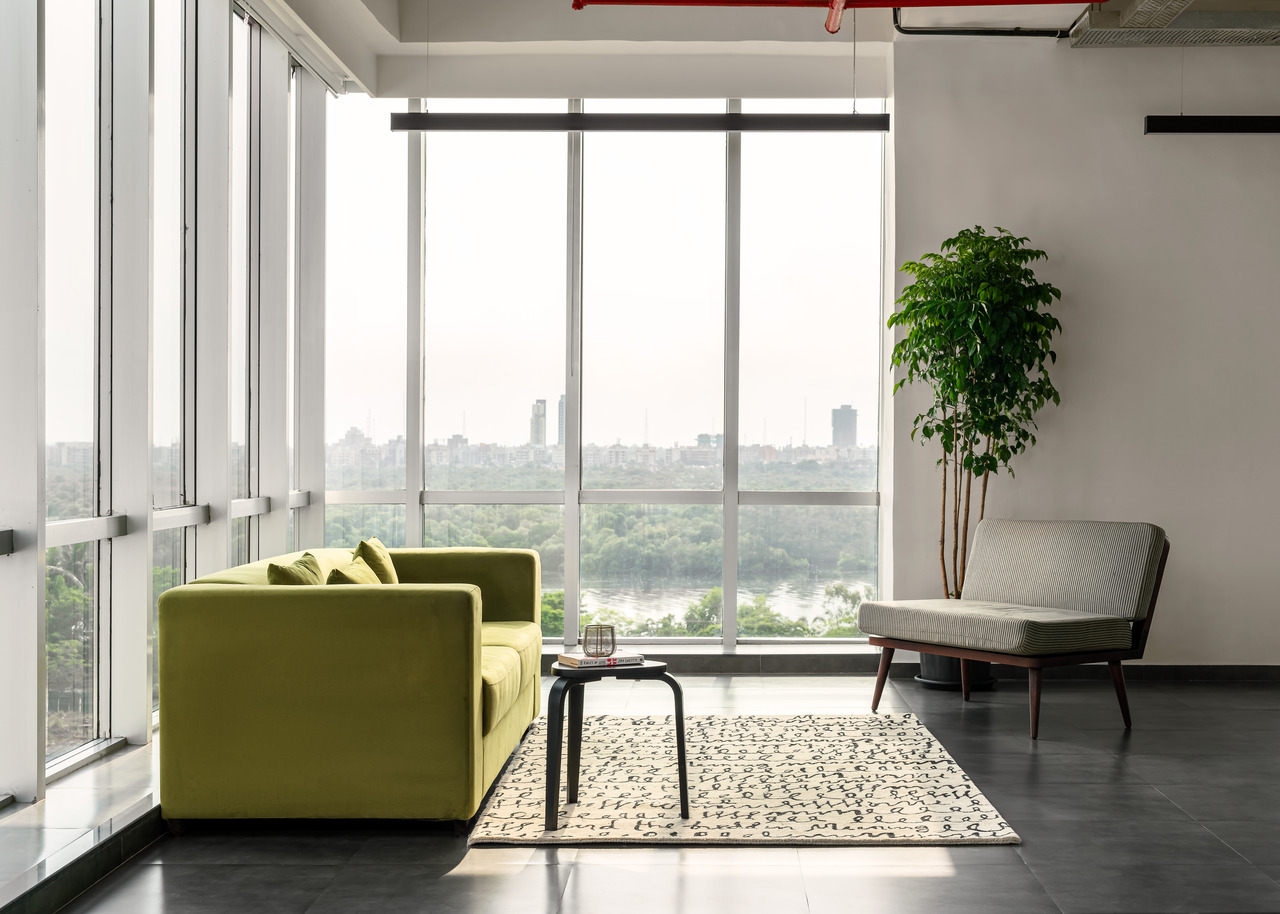 Stars n Stripes' Simple Office Design Makes a Statement Without ...