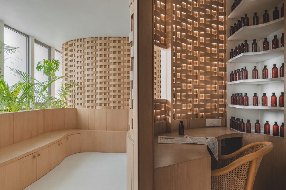 The Traditional Interior Design Enhances Ayurveda-Inspired Spaces ...