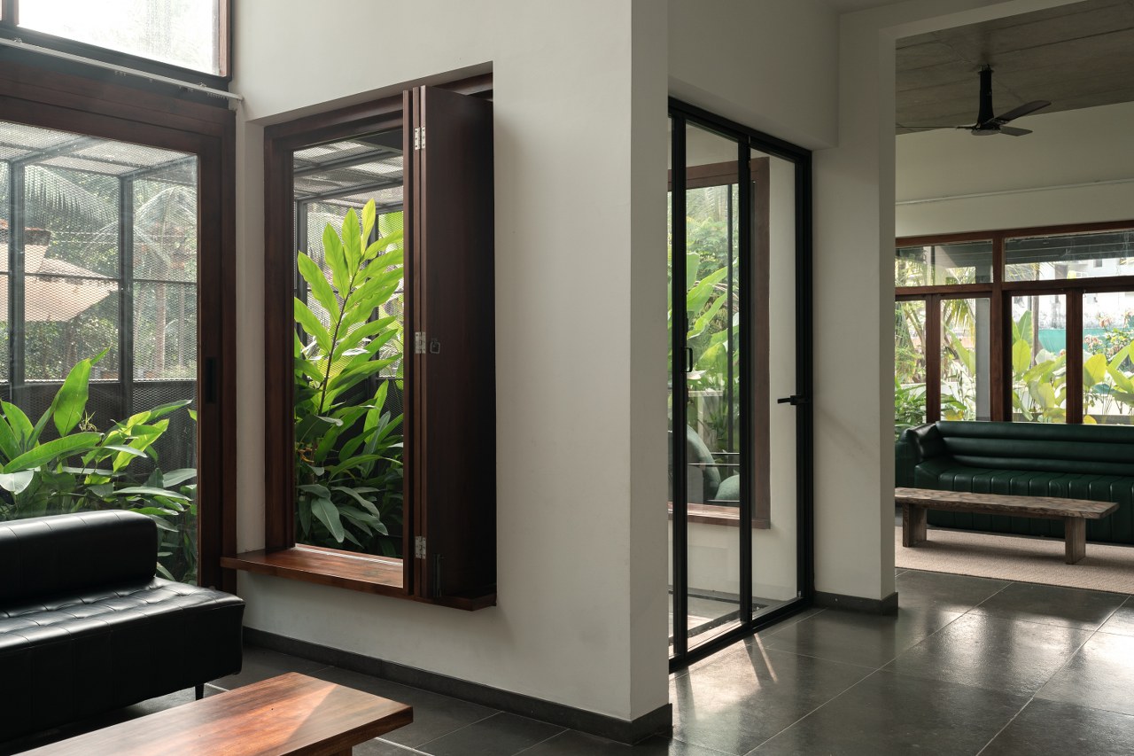 This Tropical Modern House Design Creates a Coastal Retreat on a ...