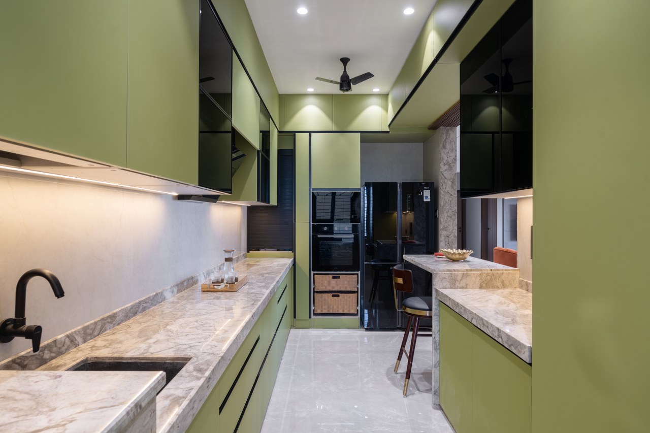 This 4-Bedroom House Design Blends Bold Accents With Understated ...