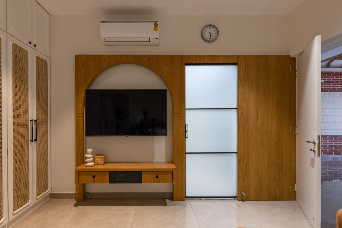 This Interior Villa Design Offers A Sanctuary From The Chaos of the ...