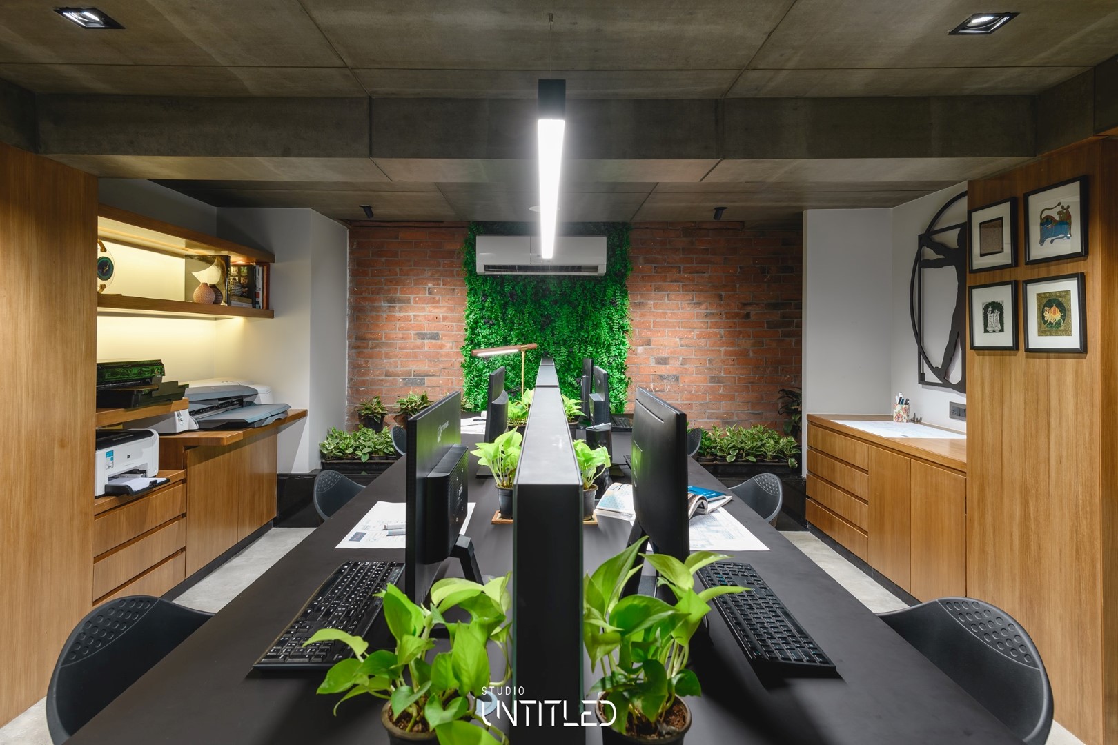 Plants for Office: 20 Inspiring Ideas To Transform Your Workspace