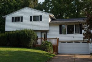 The Evolution of Split Level House: From Post-War Popularity to Modernity