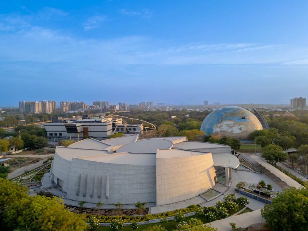 This Aquatic Gallery In Ahmedabad Science City Is A Gateway To Marine ...