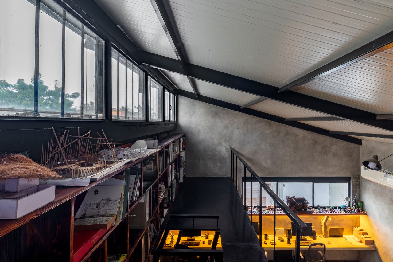 Chennai’s Brutalist Design Studio Built On A Tiny Vacant Terrace | Art ...