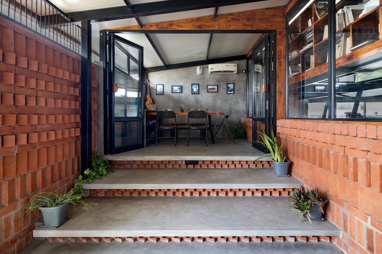 Chennai’s Brutalist Design Studio Built On A Tiny Vacant Terrace | Art ...